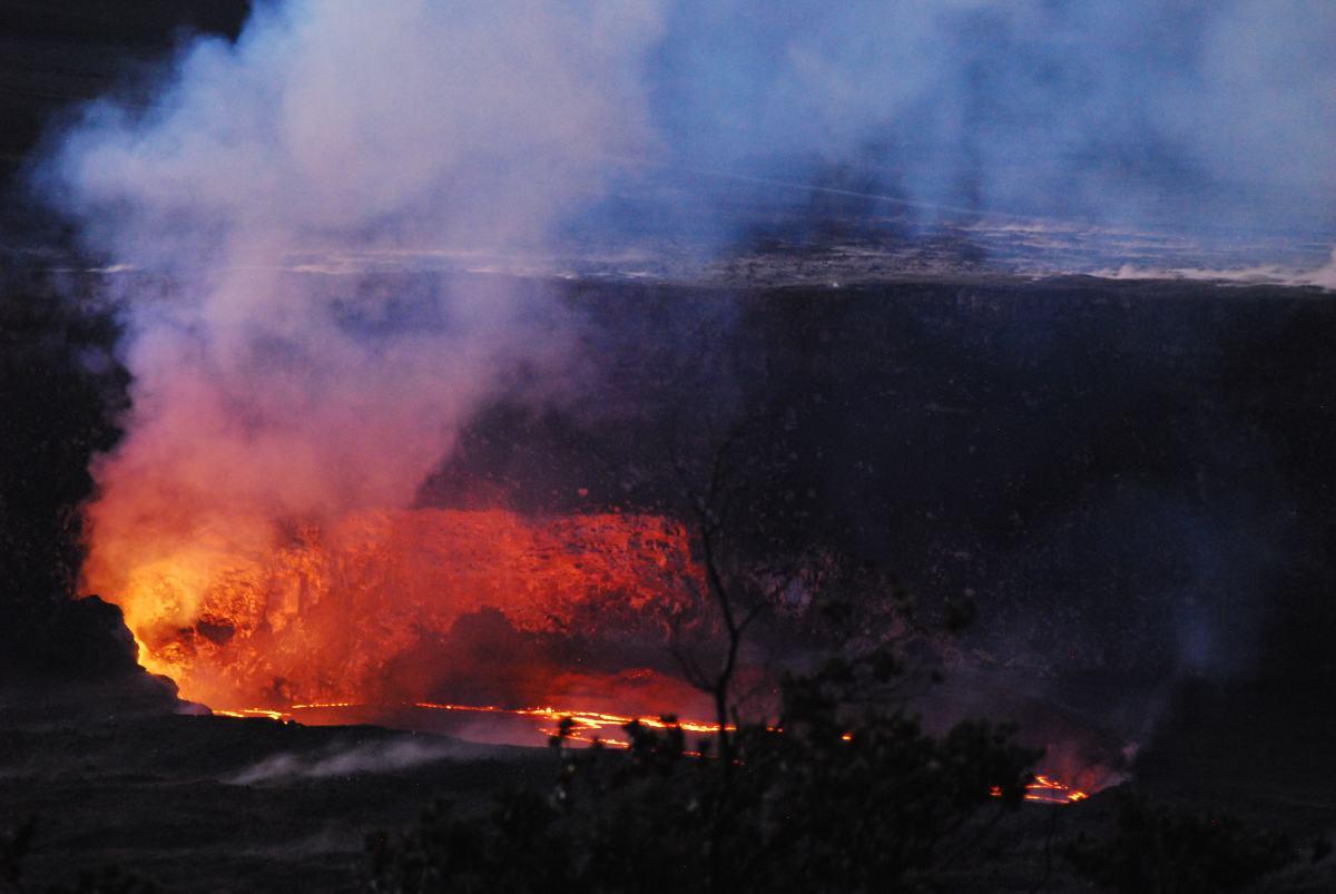 Hawaii Volcanoes National Park | Bohambo - The Walk